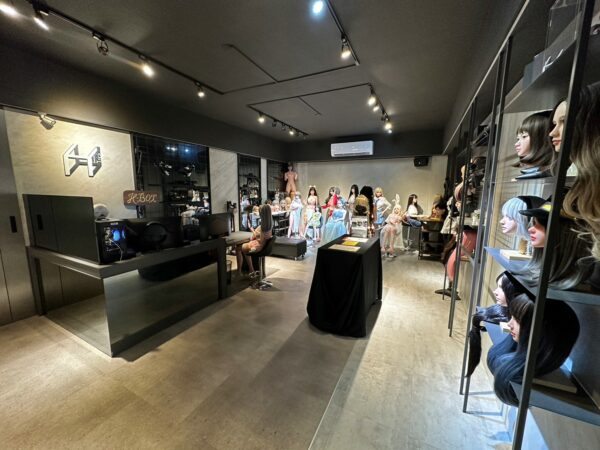 真人感1:1矽膠娃娃,就找H Box｜南台灣最大實體門市